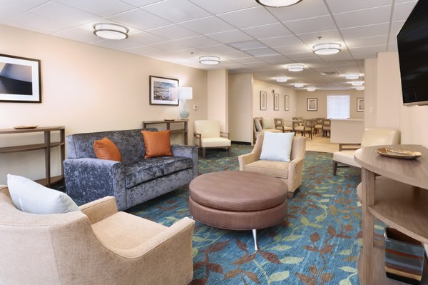 CANDLEWOOD SUITES BUILDING 4690 - 29 Photos & 17 Reviews - 4690 Cooper ...