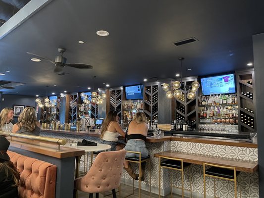 TASTE! CRAFT EATERY - PASO ROBLES - 559 Photos & 389 Reviews - American ...