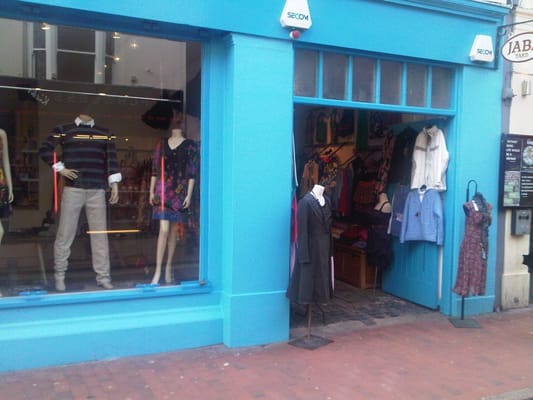 JABA YARD MENS LADIES CLOTHING - Updated December 2025 - 18 Bond Street ...