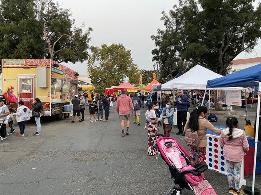 DOWNTOWN FRIDAYS FARMERS MARKET - Updated August 2025 - W Main St S ...