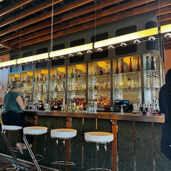 MOONLIGHT - Updated November 2024 - 32 Photos & 11 Reviews - 800 Rankin ...