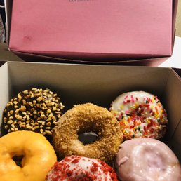 ROSE DONUTS - Updated August 2024 - 758 Photos & 1089 Reviews - 5201 ...