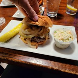 VERONA INN - Updated December 2025 - 183 Photos & 291 Reviews - 624 ...