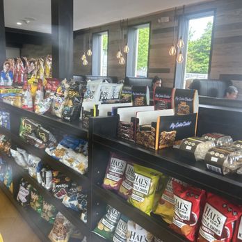 BAGEL CHALET - MERRICK - Updated August 2024 - 30 Photos & 55 Reviews ...