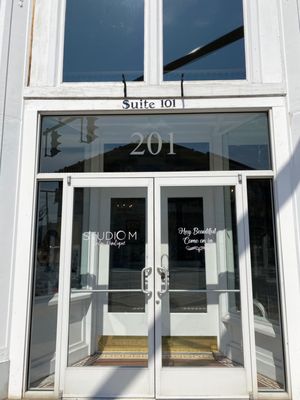 STUDIO M SALON & BOUTIQUE - Updated December 2025 - 12 Photos & 20 ...