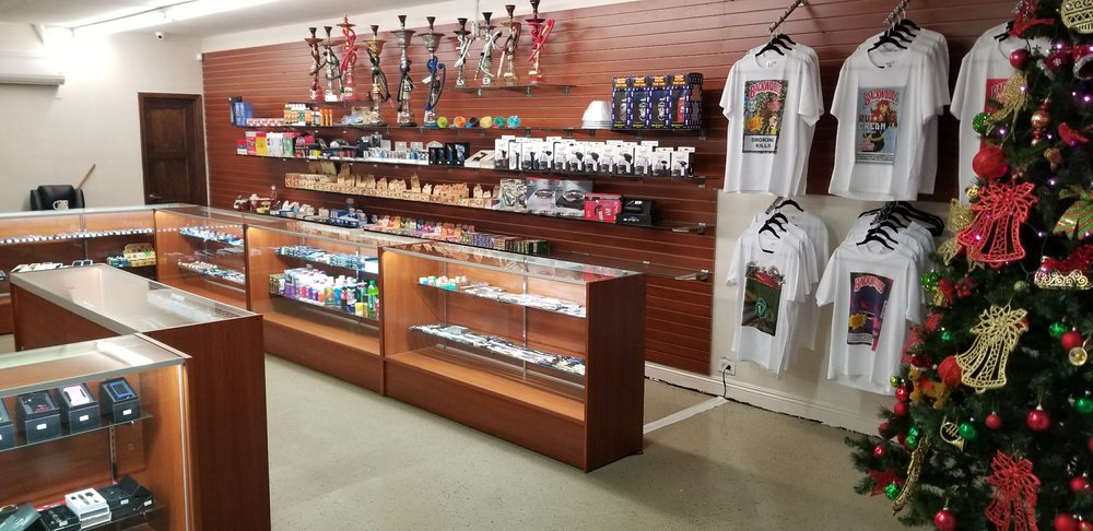 MAIN SMOKE SHOP - Updated January 2026 - 11 Photos - 617 East Main St ...