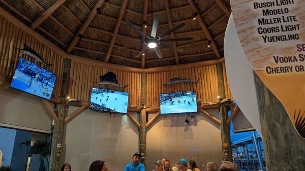 WAHOO WILLIE’S TIKI BAR & GRILL - 37 Photos & 29 Reviews - 645 Old San ...