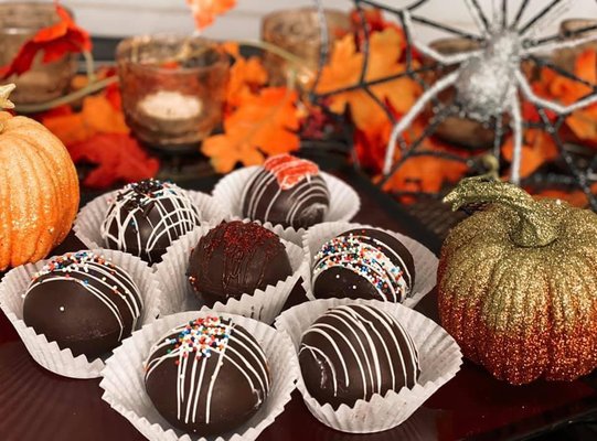 REIGNA’S SECRET - Updated July 2024 - 25 Photos - Fort Worth, Texas - Desserts - Phone Number - Yelp