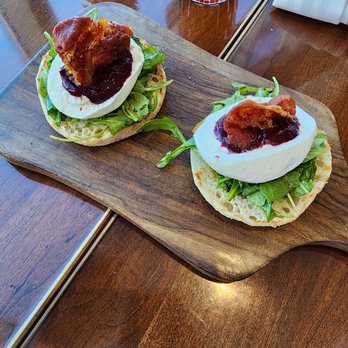 TERRACE 16 - Updated June 2024 - 940 Photos & 495 Reviews - 401 N ...