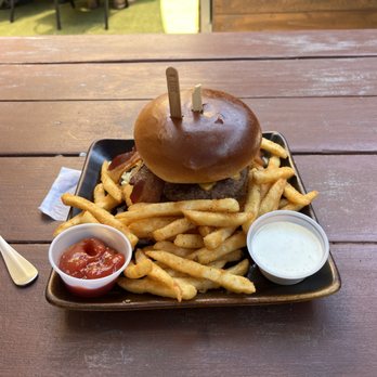 BELCHING BEAVER BREWERY TAVERN & GRILL - Updated December 2025 - 1814 ...