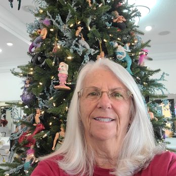 ELIZABETH PICKETT GRAY - Updated December 2025 - 18 Photos - 1642 Main ...