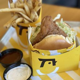 STARBIRD CHICKEN - Updated October 2025 - 1288 Photos & 757 Reviews ...