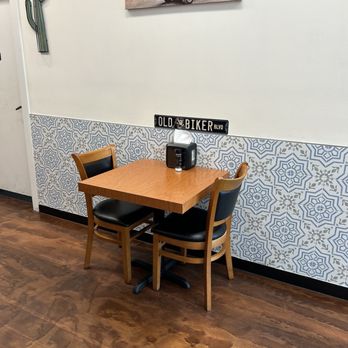 Photos of TACO’S 352 - Updated August 2024 - 54 Photos & 61 Reviews ...