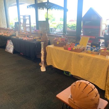 BERWYN VINTAGE FLEA MARKET - Updated December 2025 - 35 Photos & 31 ...