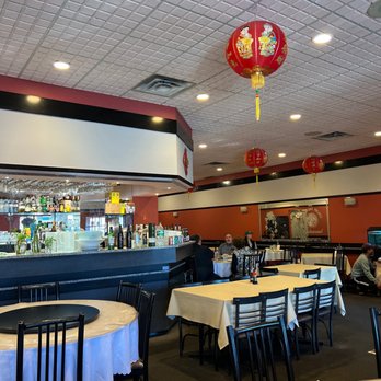 SIGNATURE PALACE RESTAURANT - Updated December 2025 - 22 Photos & 21 ...