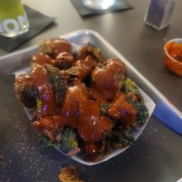 CHOMP KITCHEN AND DRINKS - 271 Photos & 195 Reviews - 117 Ives St ...