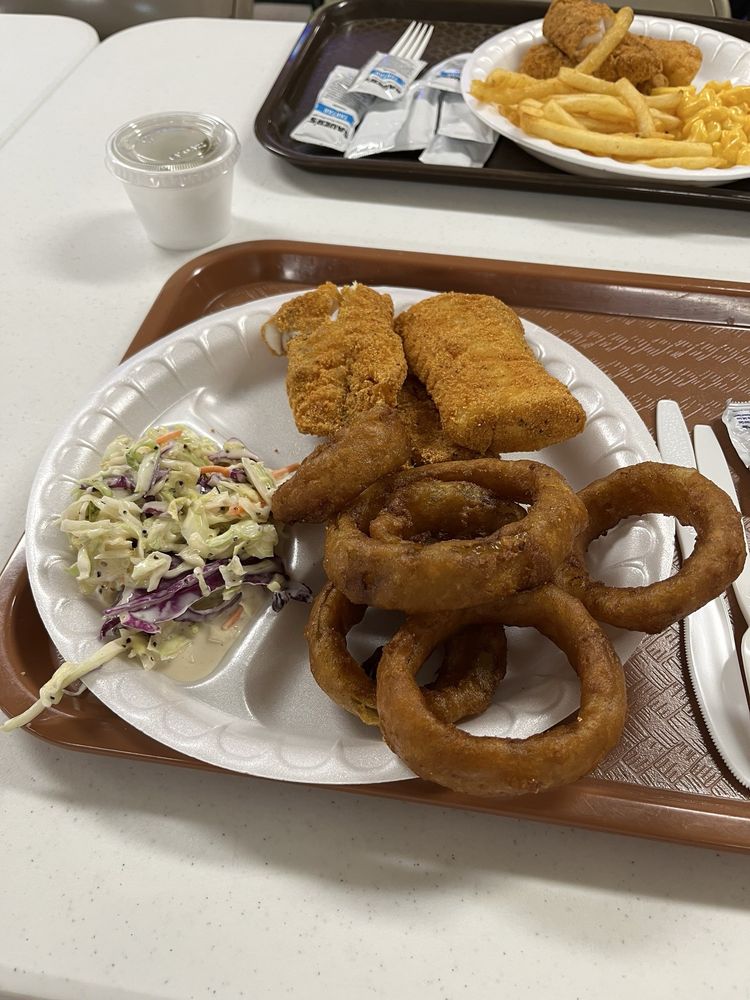 VFW HALL METZGER-CROOK POST 6504 - Updated December 2025 - 406 Veterans ...