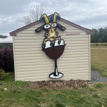 MOUNTAIN VIEW VINEYARD, WINERY, BREWERY & DISTILLERY - Updated December ...