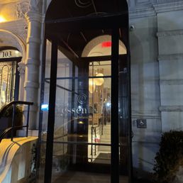 ESSENTIAL BY CHRISTOPHE - Updated December 2025 - 704 Photos & 123 ...