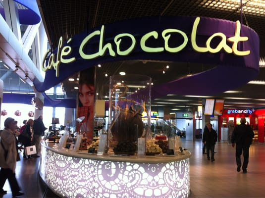 CAFE CHOCOLAT - 14 Photos - Lounge 1, Schiphol, Noord-Holland, The ...