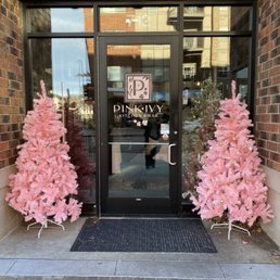 PINK IVY KITCHEN & BAR - Updated December 2025 - 437 Photos & 142 ...