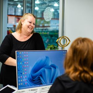 AVERY EYE CARE CENTER - Updated October 2025 - 12 Photos - 1002 N US ...