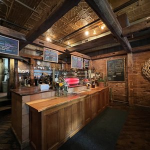 THE EDGE SPORTS & FITNESS - Updated November 2025 - 18 Reviews - 142 W ...