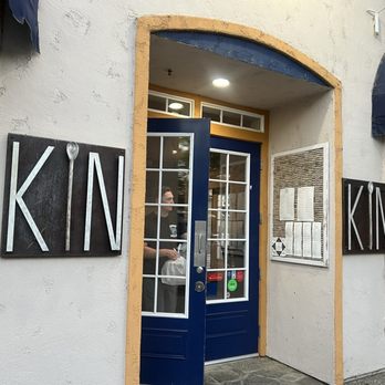 KIN WINDSOR - Updated October 2025 - 900 Photos & 901 Reviews - 740 ...