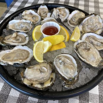 FLYING FISH - Updated October 2025 - 245 Photos & 299 Reviews - 5100 ...