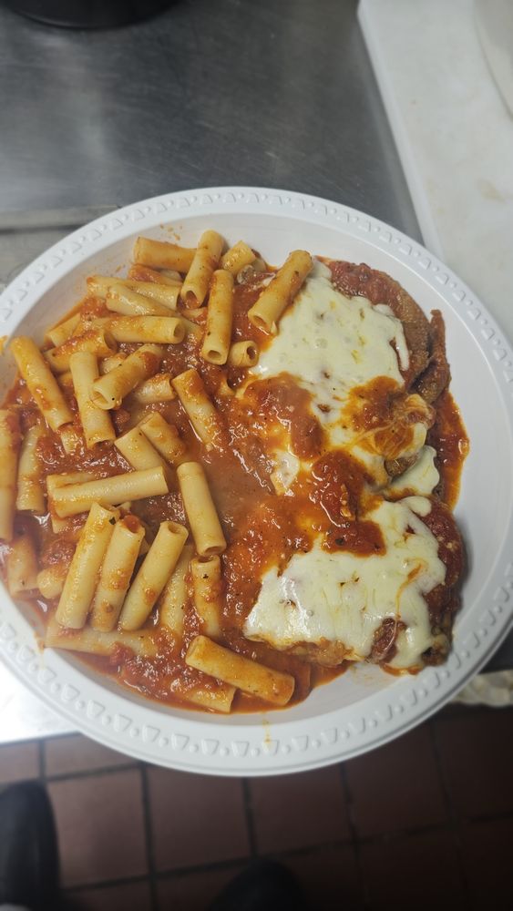 One fabene pizza, New York | Roadtrippers