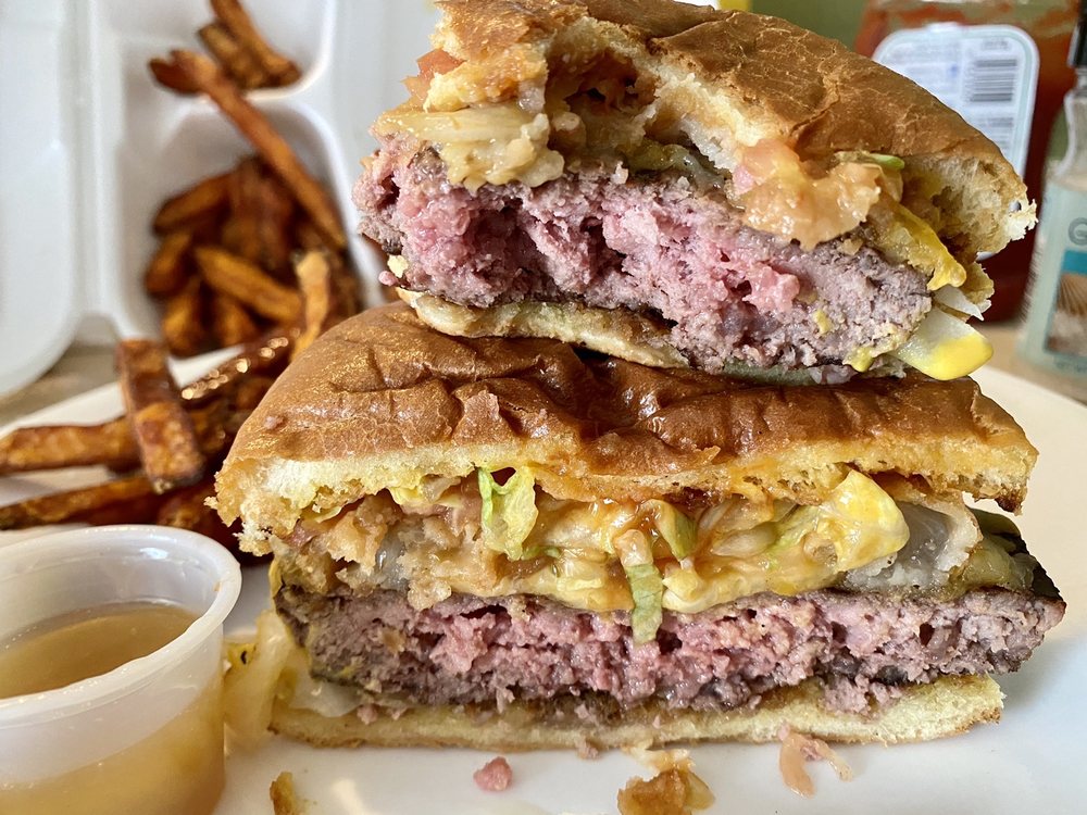 BW’S SMOKIN’ BARRELS BBQ - 94 Photos & 120 Reviews - 5007 Lake Ave ...