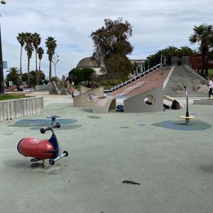 MISSION PLAYGROUND - 41 Photos & 27 Reviews - 19TH St And Cunningham Pl ...