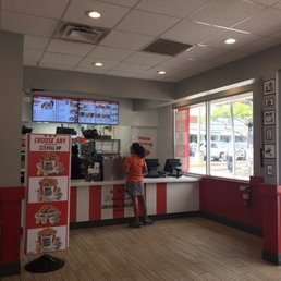 KFC - Updated December 2025 - 40 Photos & 59 Reviews - 75-5586 Palani ...