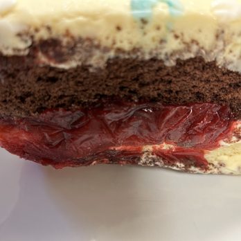 L & M BAKERY - Updated July 2024 - 110 Photos & 198 Reviews - 11 St ...