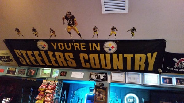 KNUCKLEHEADS BAR - Updated December 2025 - 15 Reviews - 146 3 Degree Rd ...