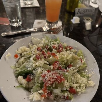 ZIA’S ON THE HILL - Updated August 2024 - 805 Photos & 940 Reviews ...