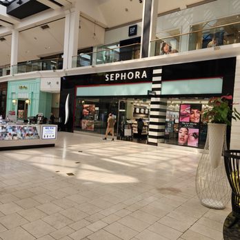 SEPHORA - Updated March 2025 - 116 Photos & 227 Reviews - 14006 ...