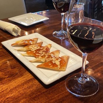 BISTRO 7 - Updated January 2025 - 628 Photos & 428 Reviews - 7111 S ...