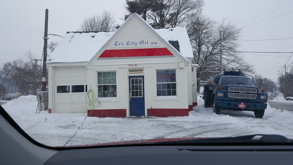 TRI CITY OIL - Updated June 2026 - 523 Pine St, Ferrysburg, Michigan ...