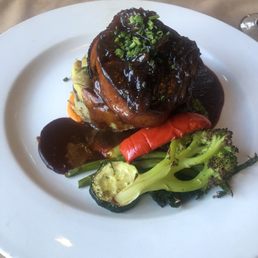 LOCALS - Updated May 2024 - 86 Photos & 94 Reviews - 1760 Riverside ...