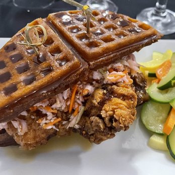 EVOLUTION RESTAURANT & BAR - Updated November 2025 - 35 Photos & 19 ...