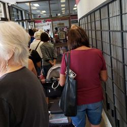 US POST OFFICE - 10 Photos & 17 Reviews - 1299 Kekuanaoa St, Hilo, HI ...