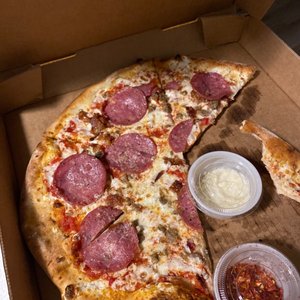 EVO PIZZERIA - 773 Photos & 633 Reviews - Pizza - 1075 E Montague Ave ...