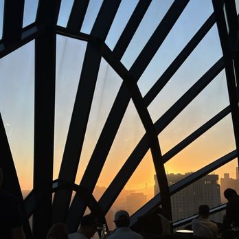 THE VIEW LOUNGE - Updated July 2024 - 3120 Photos & 2000 Reviews - 780 ...