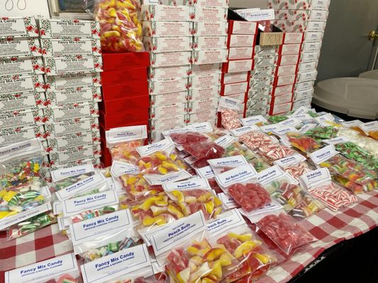 WILLIAMS CANDY - Updated December 2025 - 57 Photos - 1230 Perry St ...