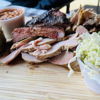 BEACH PIT BBQ - Updated May 2025 - 476 Photos & 895 Reviews - 1676 ...