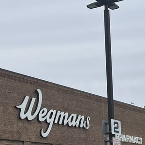 WEGMANS - Updated May 2024 - 102 Photos & 63 Reviews - 3740 McKinley ...