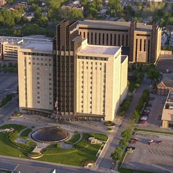 MUTUAL OF OMAHA - 15 Photos & 34 Reviews - 3800 Mutual Of Omaha Plz ...