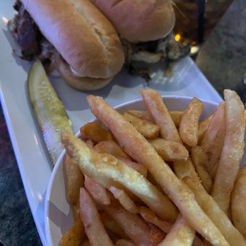 JOHNNY J’S PUB & GRILLE - Updated December 2025 - 58 Photos & 76 ...