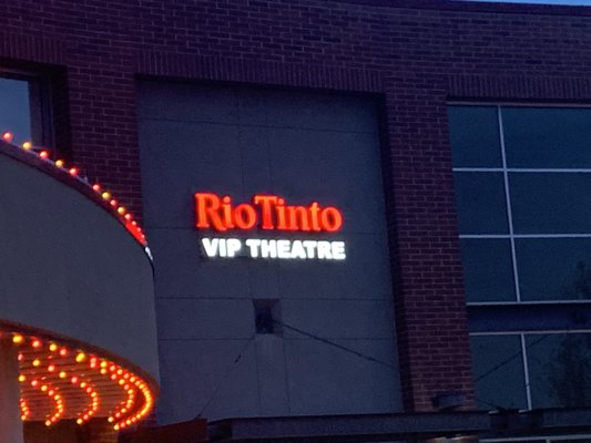 MEGAPLEX THEATRES AT JORDAN COMMONS - Updated June 2024 - 146 Photos ...